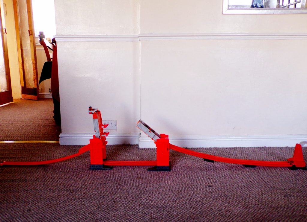 Hot Wheels Track Builder Stunt Bridge Review